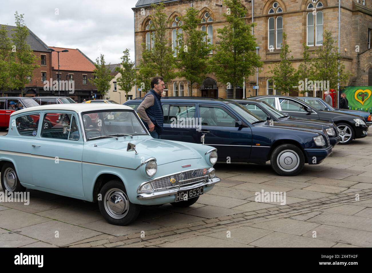 Vintage and classic car show in the Market Place in the town of Bishop ...