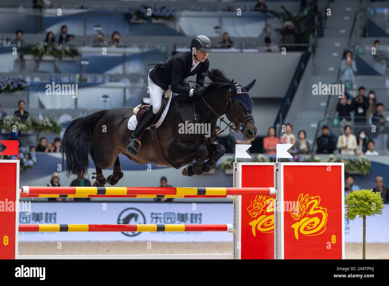 Longines global champions tour 2024 hi-res stock photography and images ...