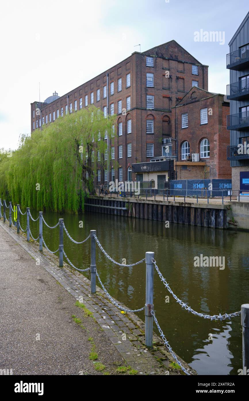 Victorian mill hi-res stock photography and images - Alamy
