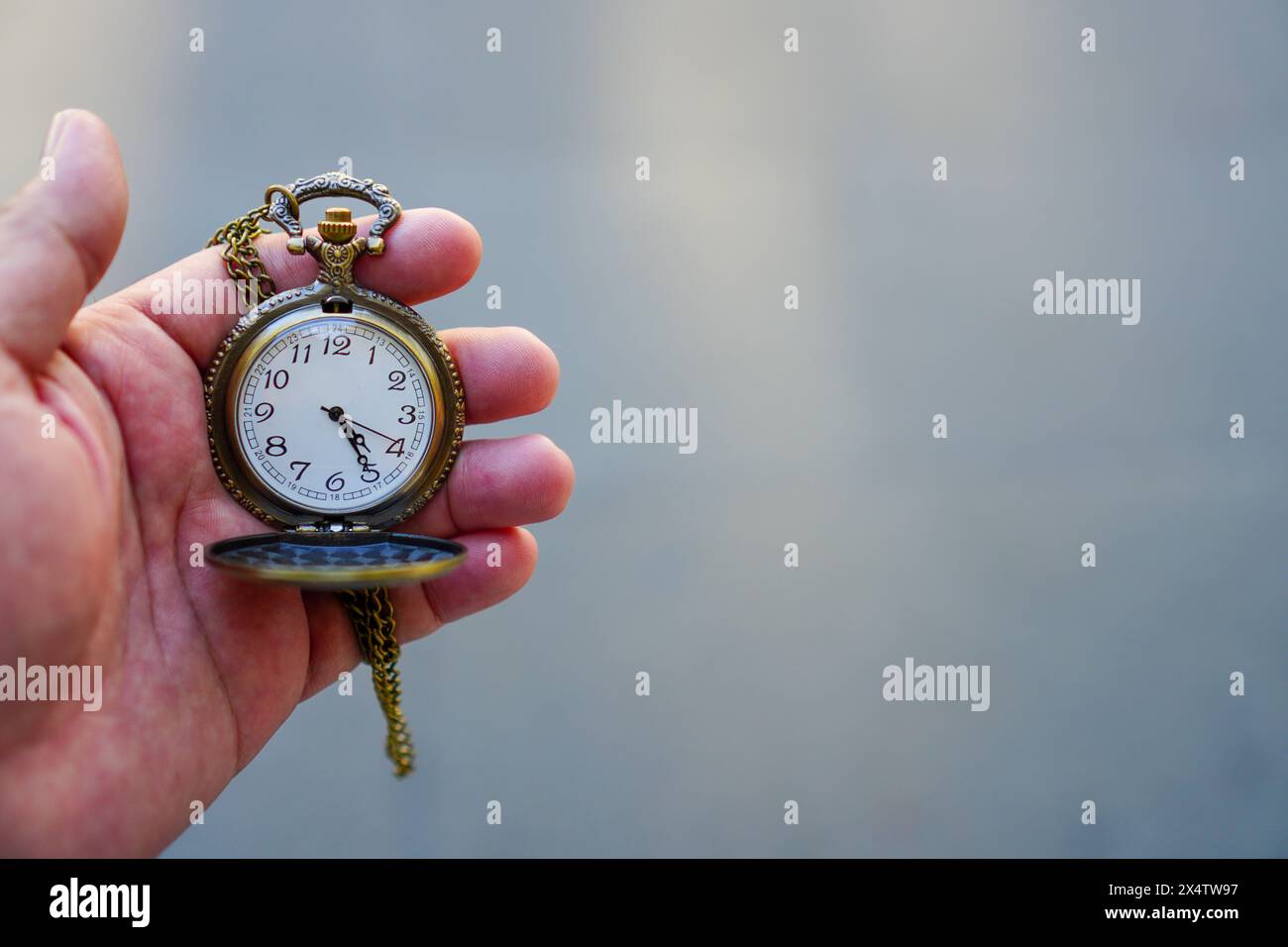 Hand stopwatch illustration hi-res stock photography and images - Alamy
