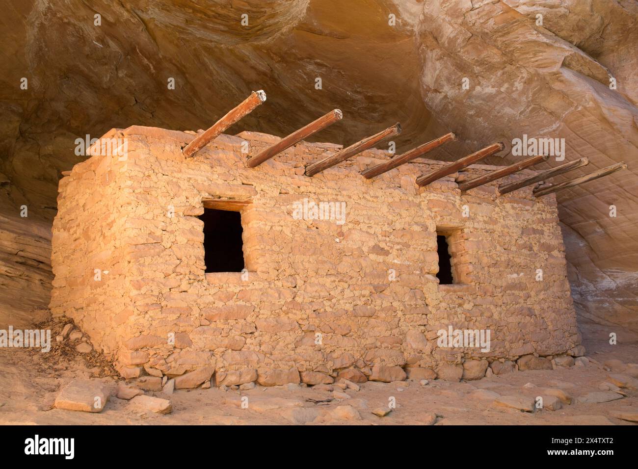 The Doll House, Ancestral (Anasazi) Pueblo building, 1150-1250 AD ...