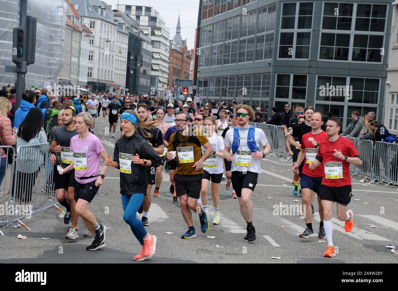 Copenhagen/ Denmark/05 MAY 2024 2024/ Participants running Copenhagen ...
