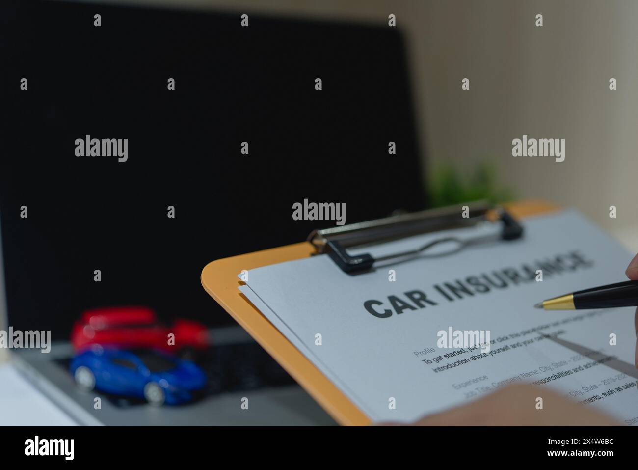 Work accident desk hi-res stock photography and images - Alamy