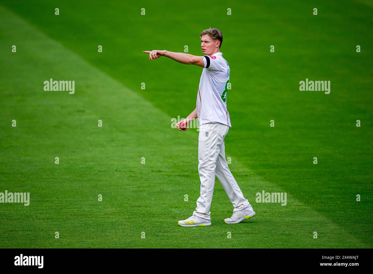 LONDON, UNITED KINGDOM. 05 May, 24. Tom Scriven of Leicestershire in ...