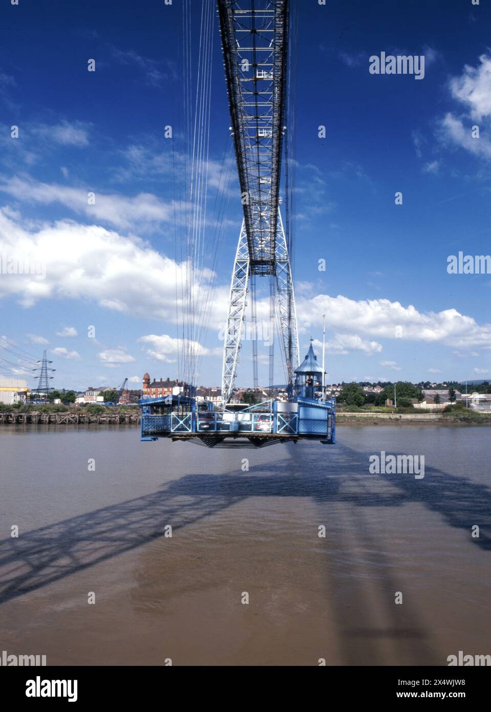 Newport Transporter Bridge, Grade I Listed structure on the river Usk ...