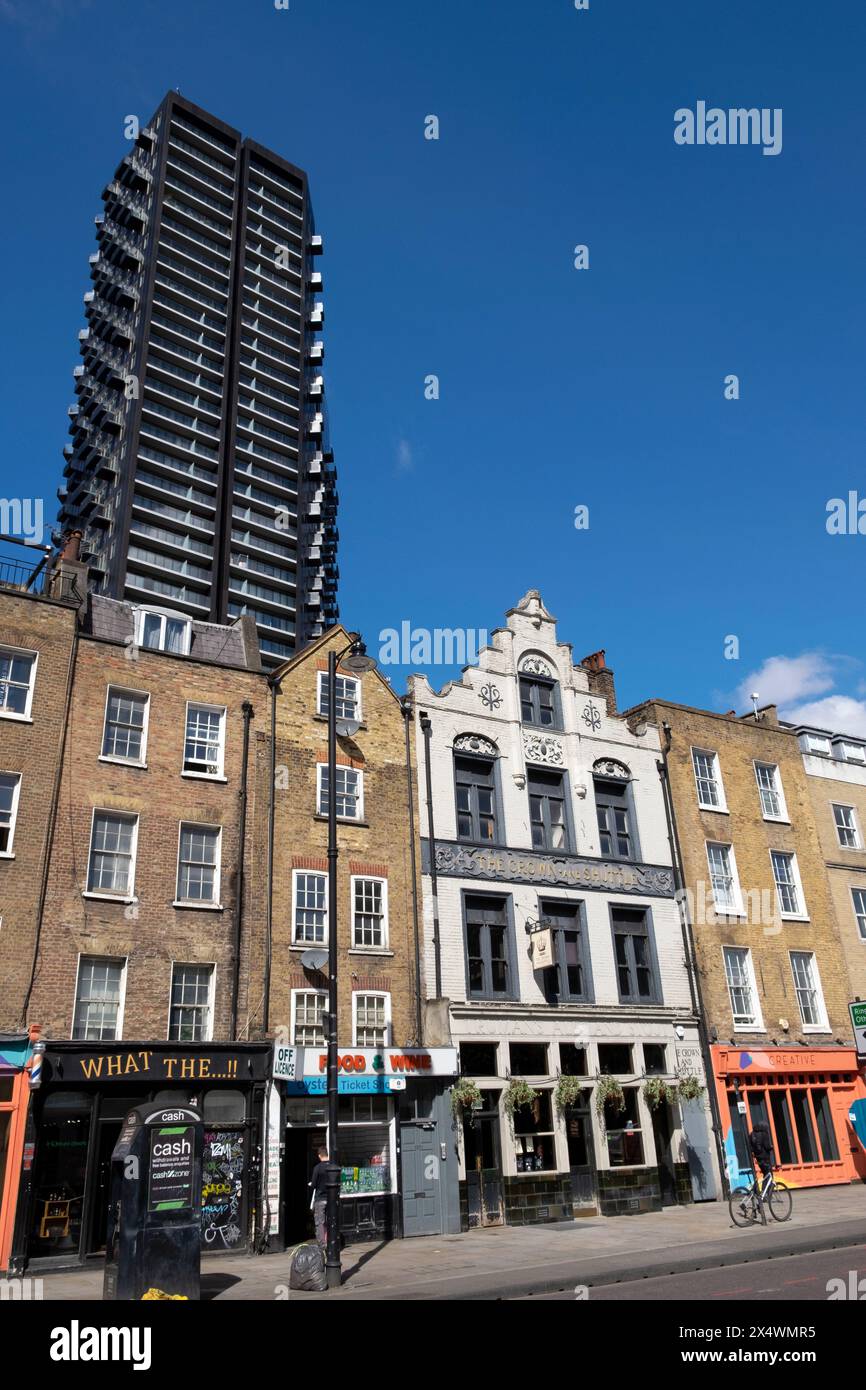 New residential apartments Principal Tower high rise tall building ...