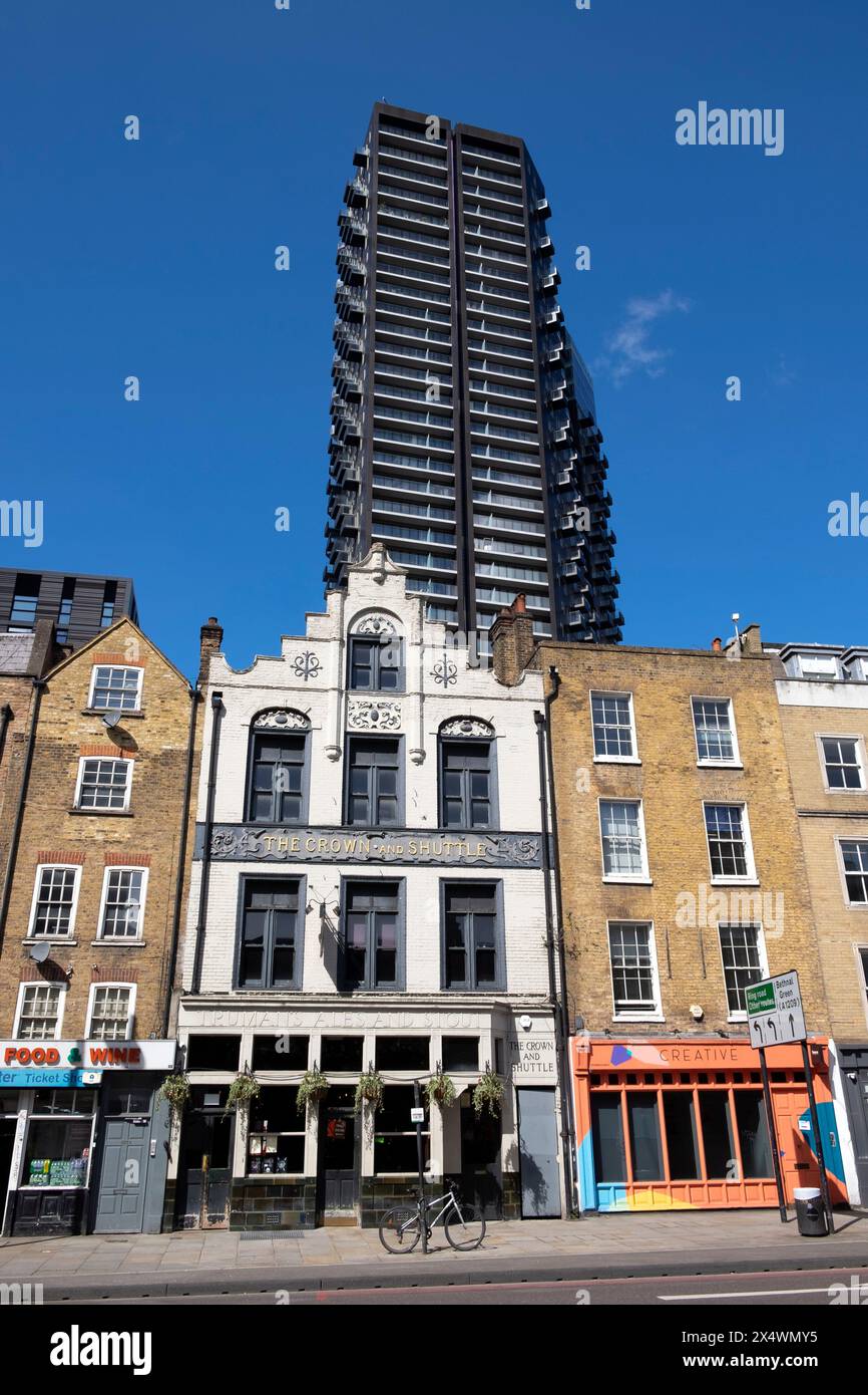 New residential apartments Principal Tower high rise tall building ...