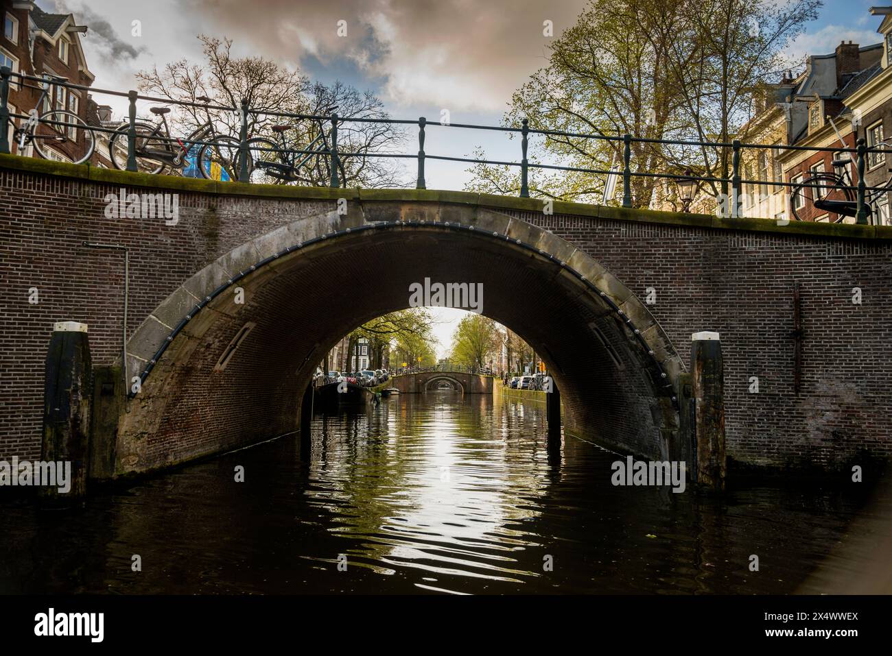 Seven Bridges of Amsterdam on the Reguliersgracht Canal, Netherlands ...