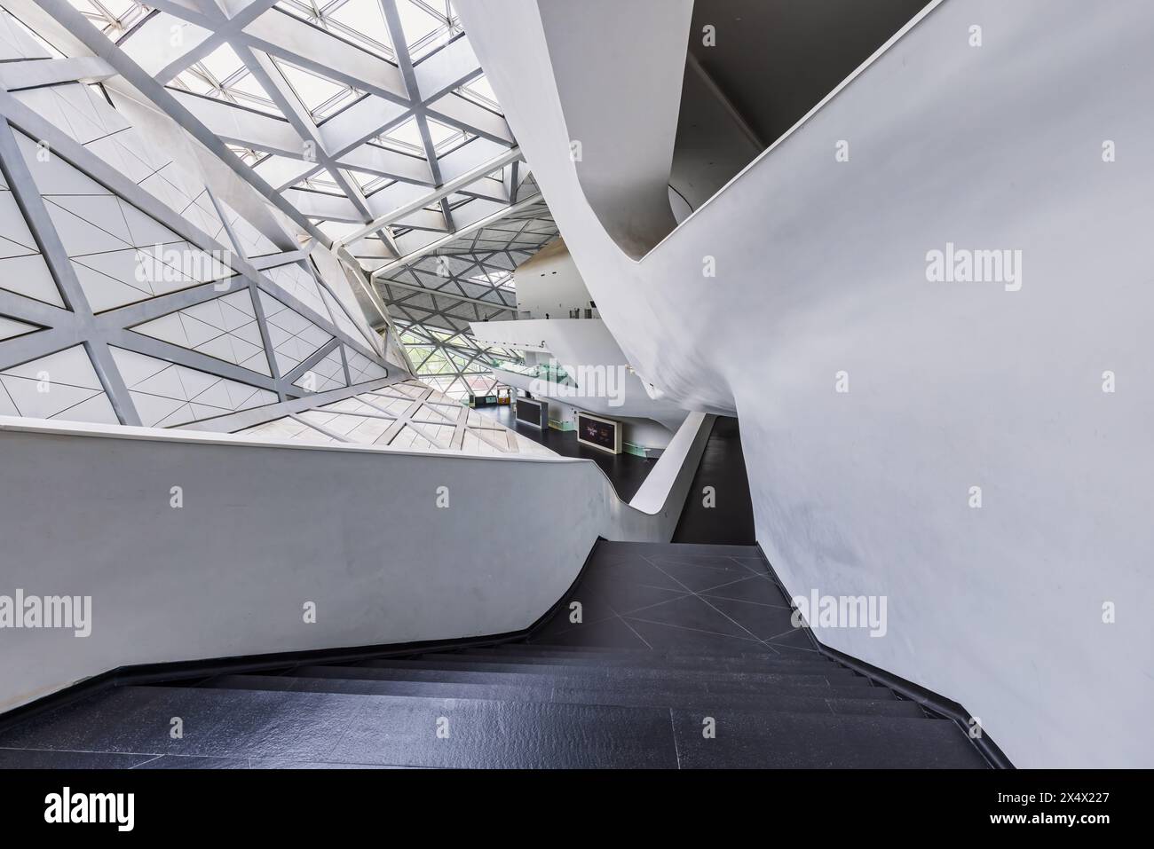 Guangzhou, 3 April 2021: Guangzhou Opera Housedesigned by architect ...