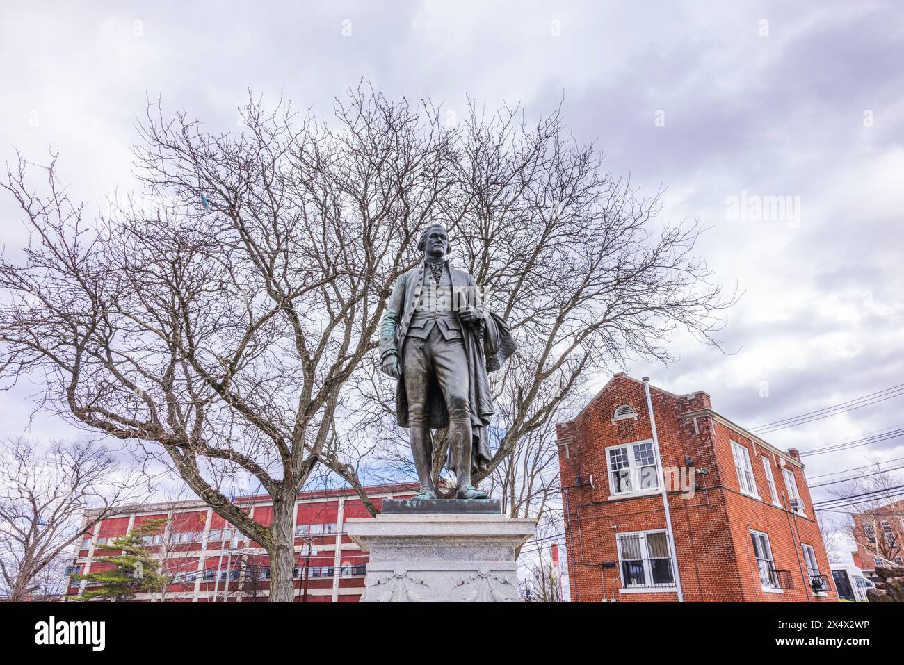 Alexander hamilton statue hi-res stock photography and images - Alamy