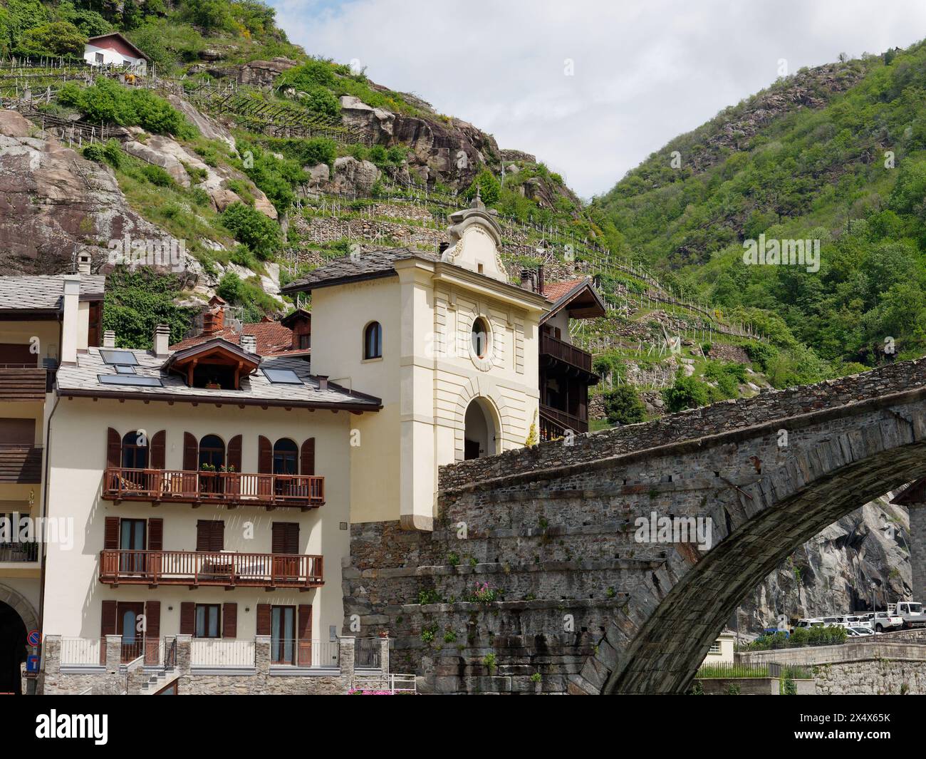 The town of Pont St Martin and its famous Roman bridge of the same name ...