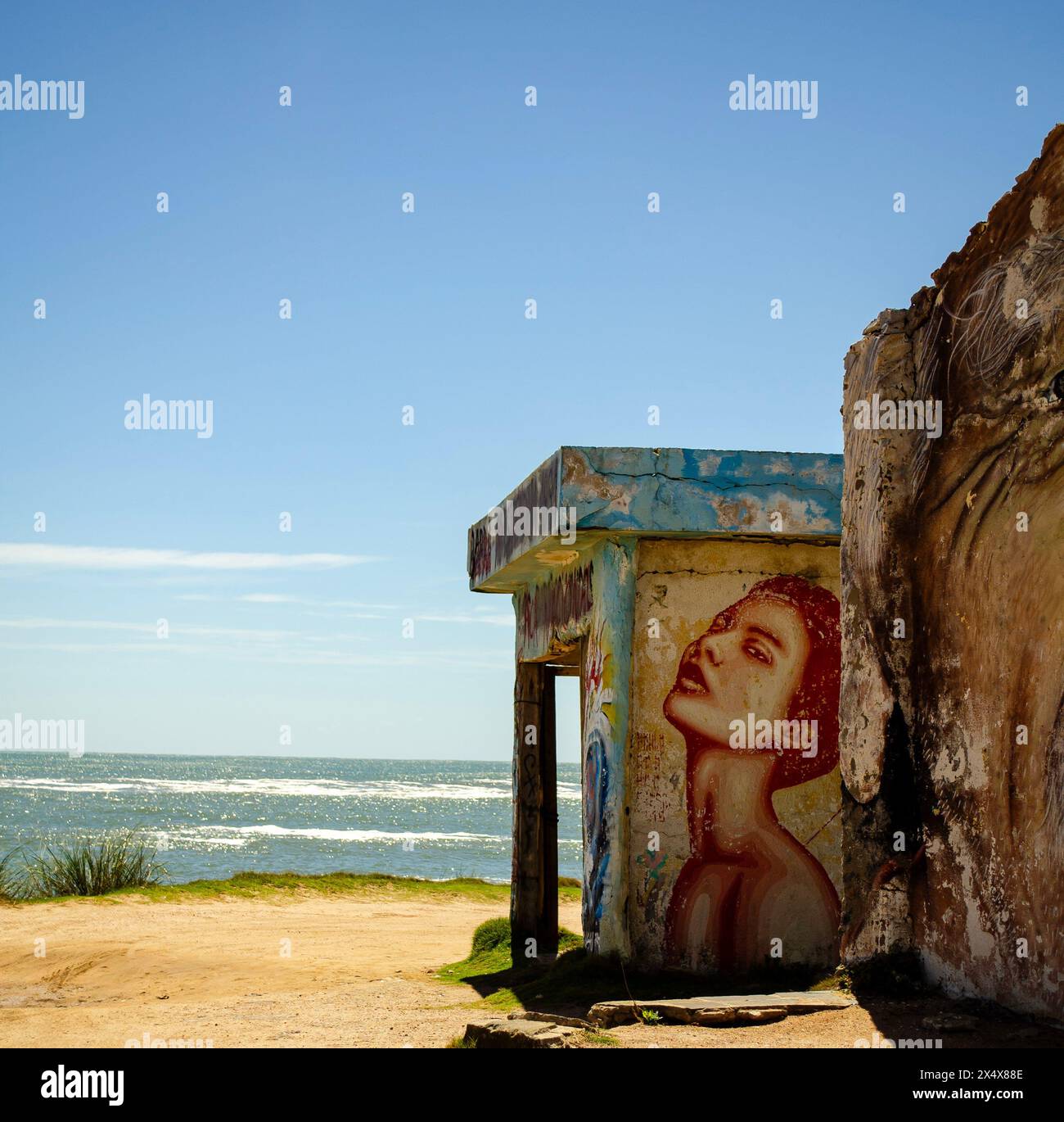 Mujer pintada hi-res stock photography and images - Alamy
