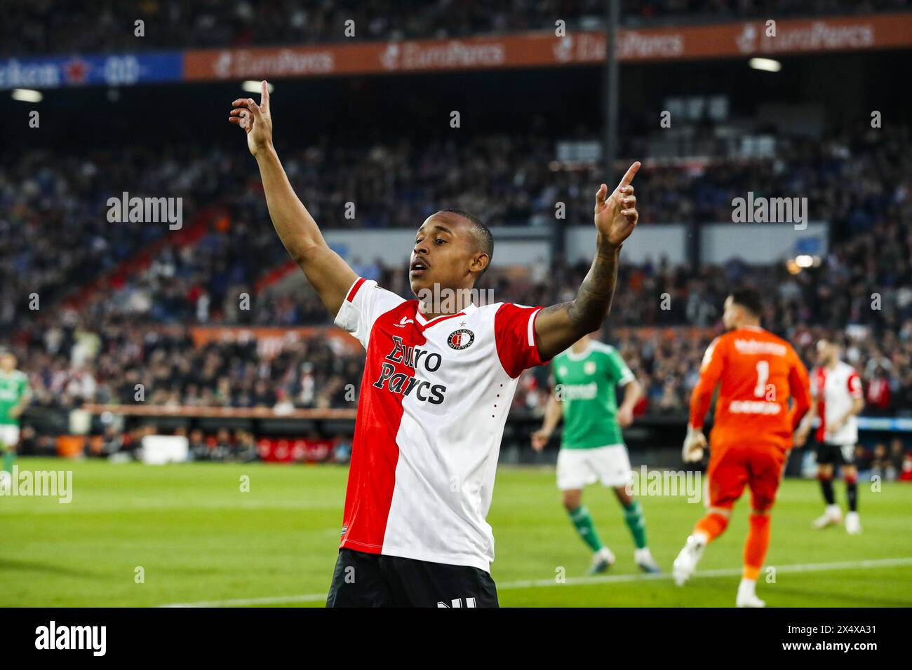 ROTTERDAM - Igor Paixao of Feyenoord during the Dutch Eredivisie match ...