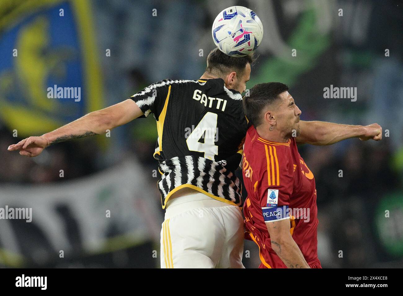 Juventus' Federico Gatti Roma’s Lorenzo Pellegrini during the Serie A ...