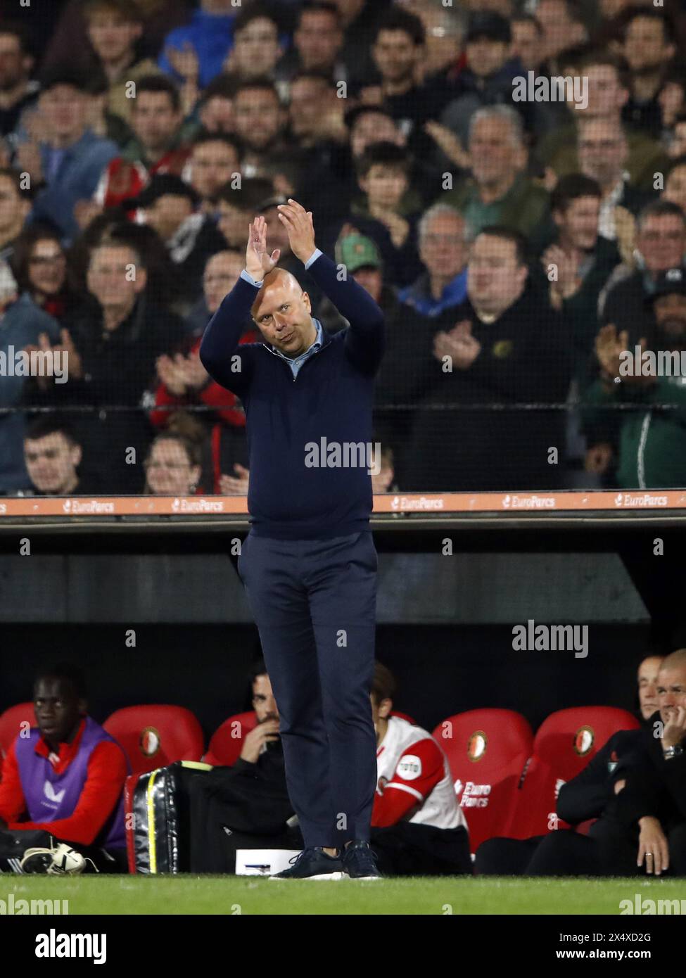 ROTTERDAM - Feyenoord coach Arne Slot during the Dutch Eredivisie match ...
