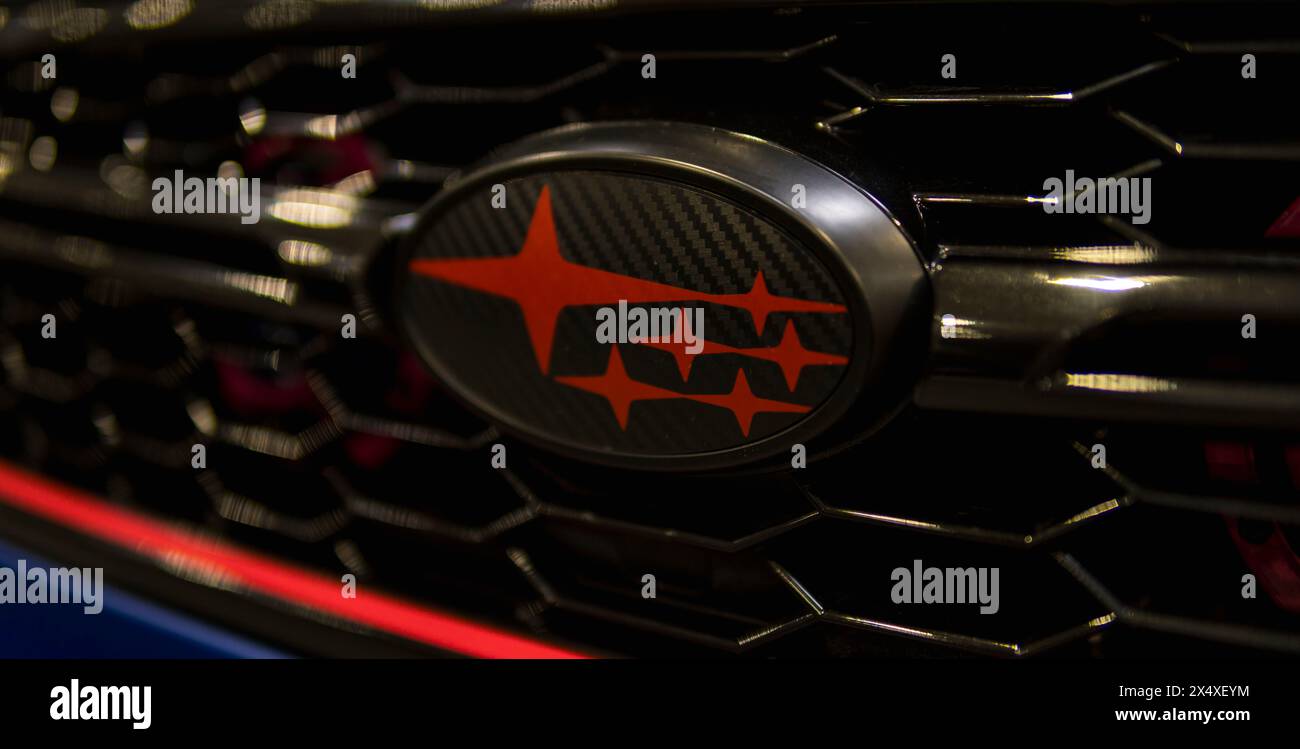 Subaru emblem hi-res stock photography and images - Alamy