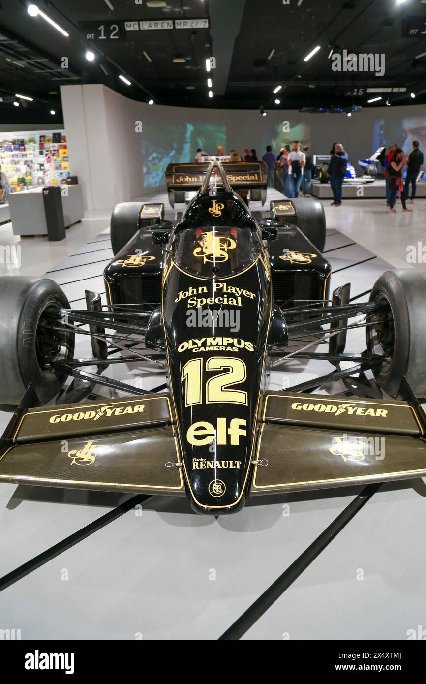 John player special f1 car hi-res stock photography and images - Alamy