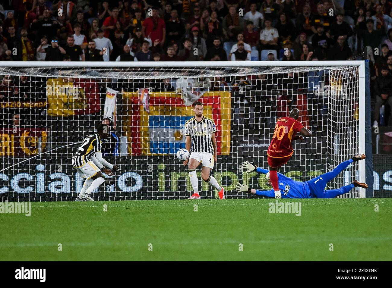 Rome, Italy. 05th May, 2024. Romelu Lukaku of AS Roma scores first goal ...