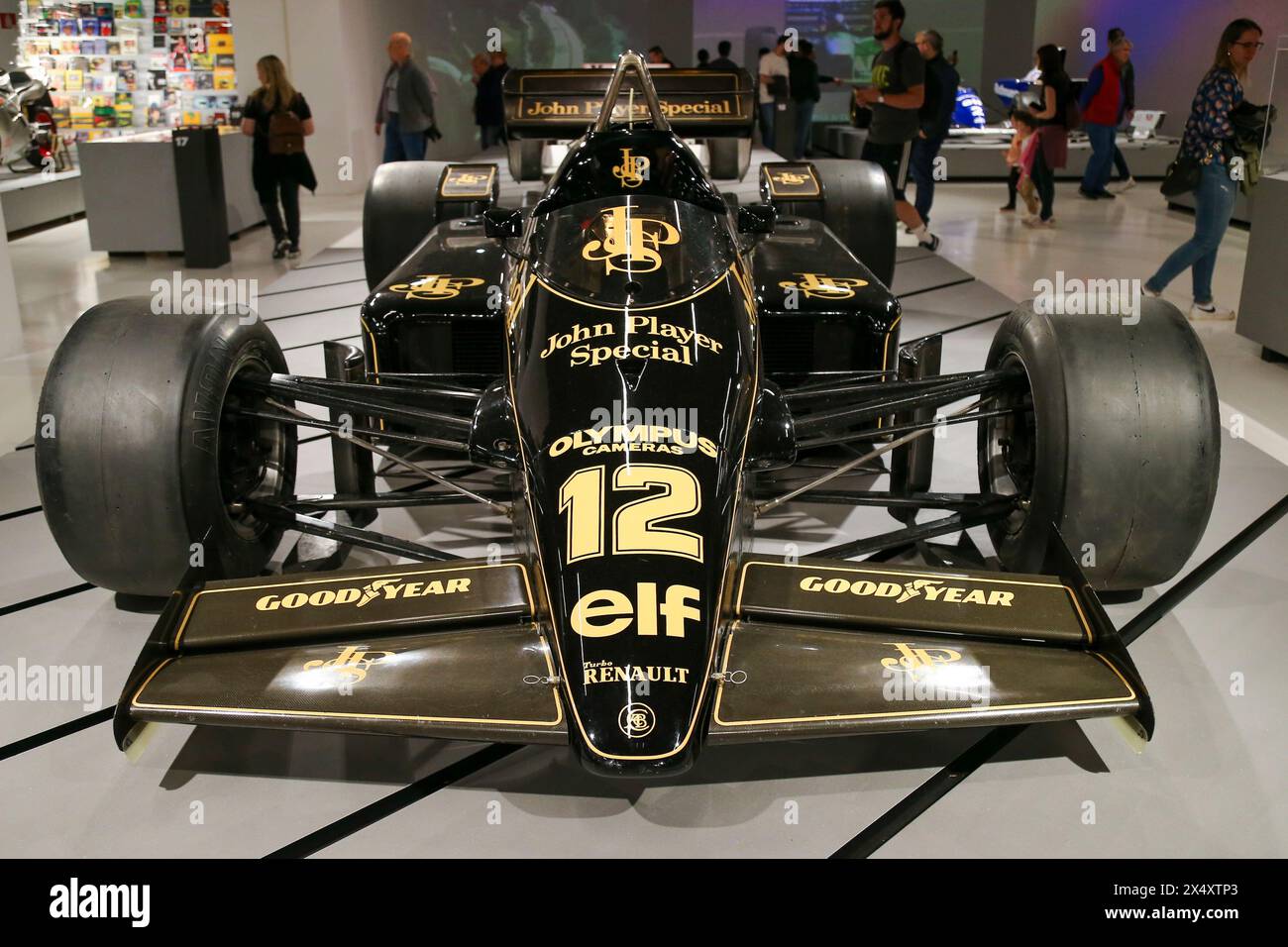 Mostra senna forever hi-res stock photography and images - Alamy