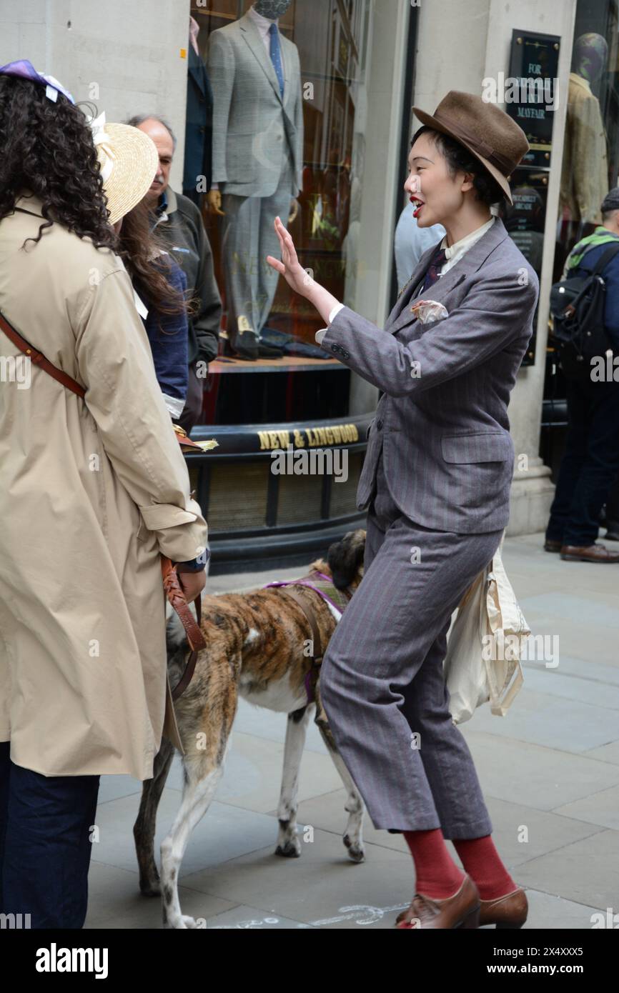 The Fourth Grand Flaneur Walk – Sunday 5th May, 2024, commenced at ...