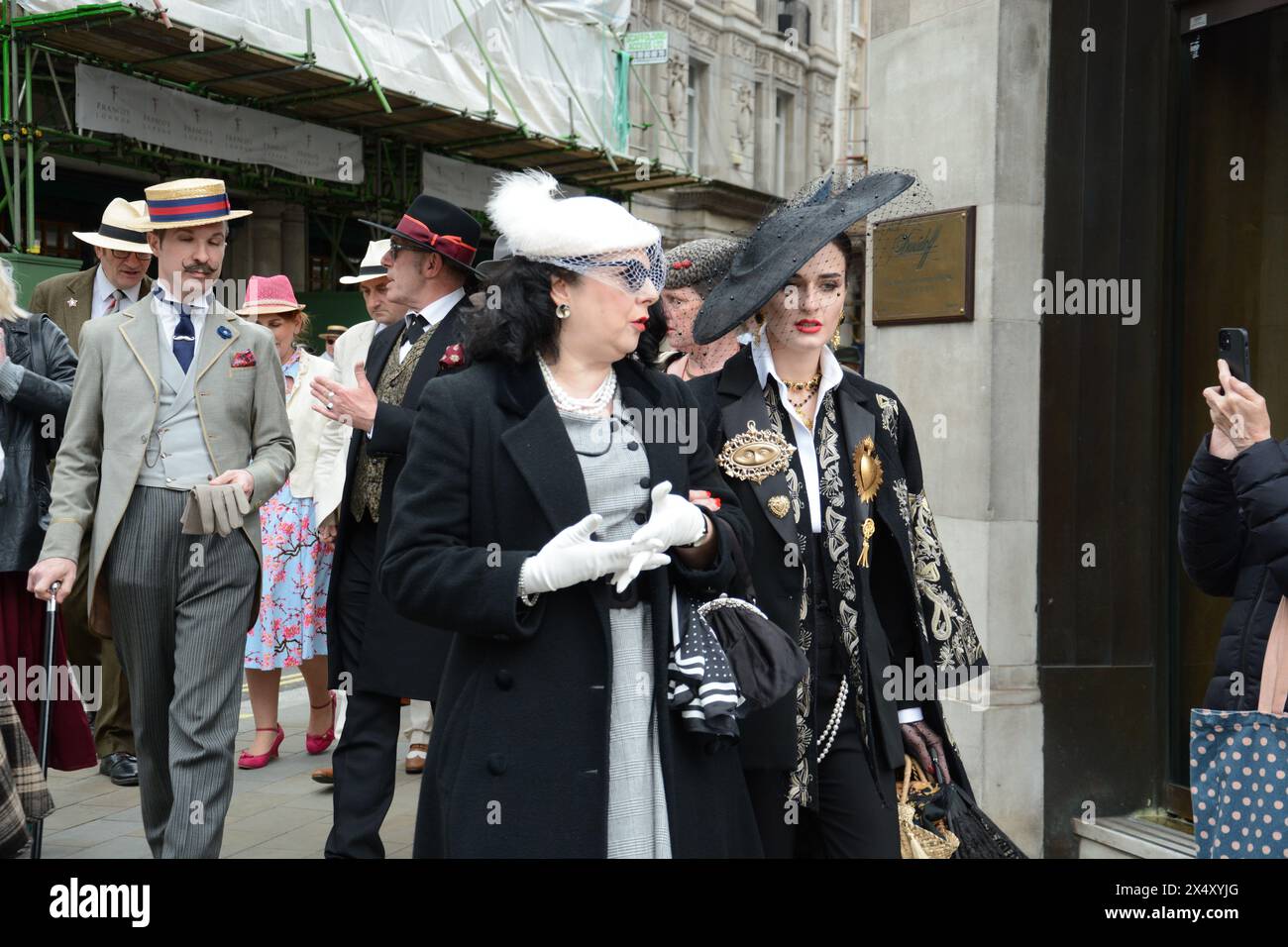 The Fourth Grand Flaneur Walk – Sunday 5th May, 2024, commenced at ...