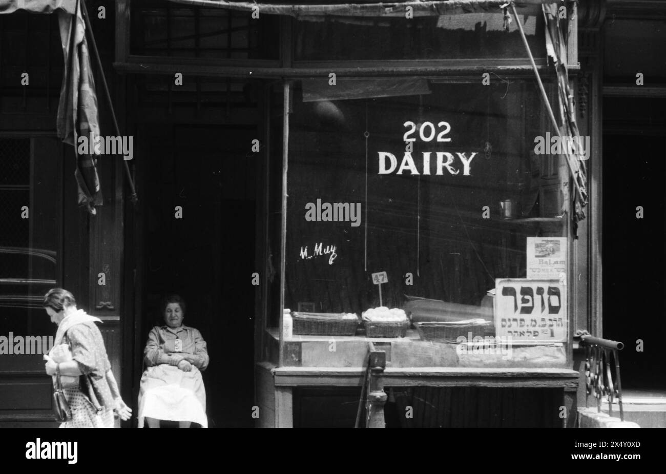Jewish storefront on Madison Street Manhattan prior to demolition Stock ...