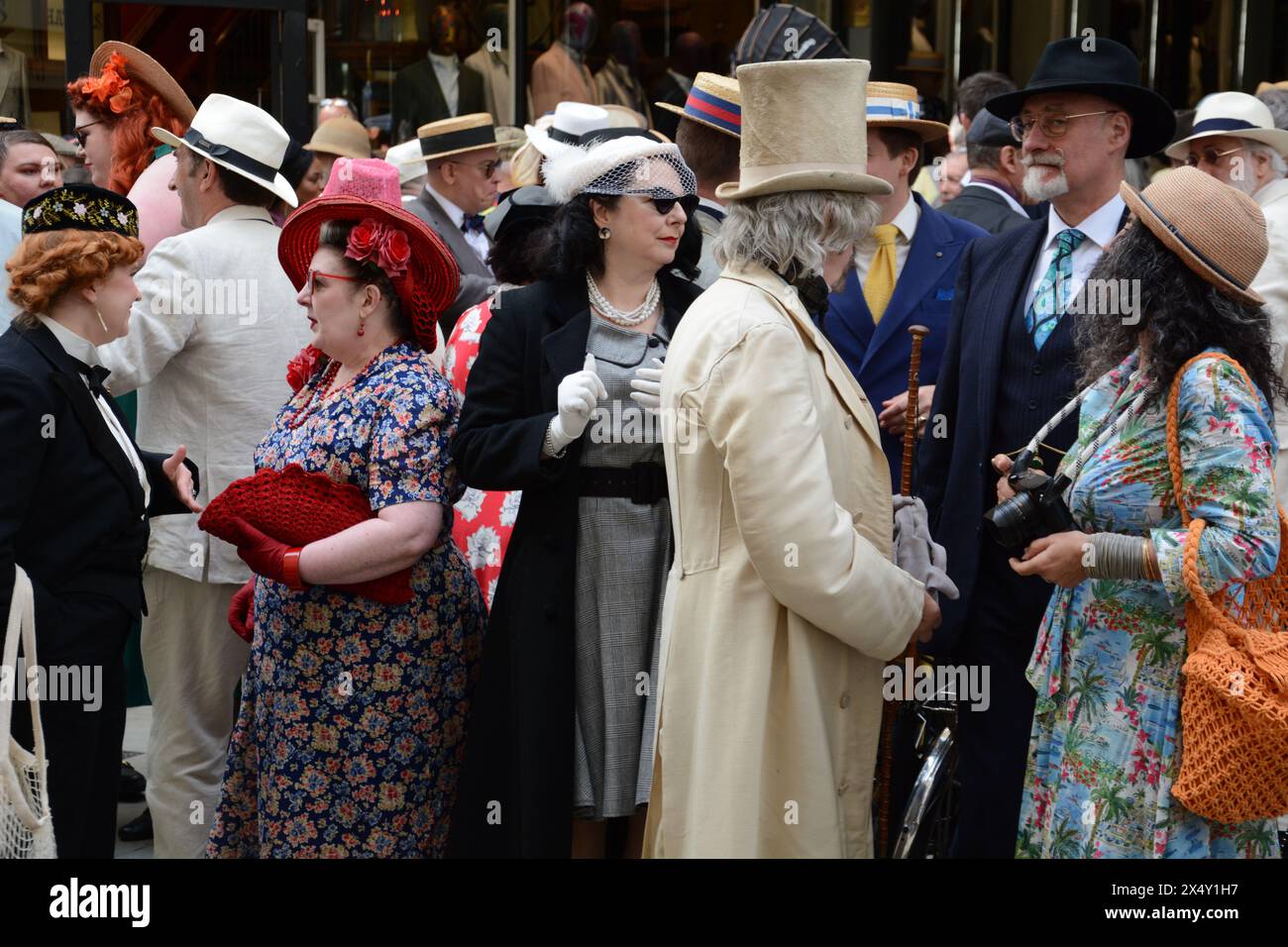 The Fourth Grand Flaneur Walk – Sunday 5th May, 2024, commenced at ...