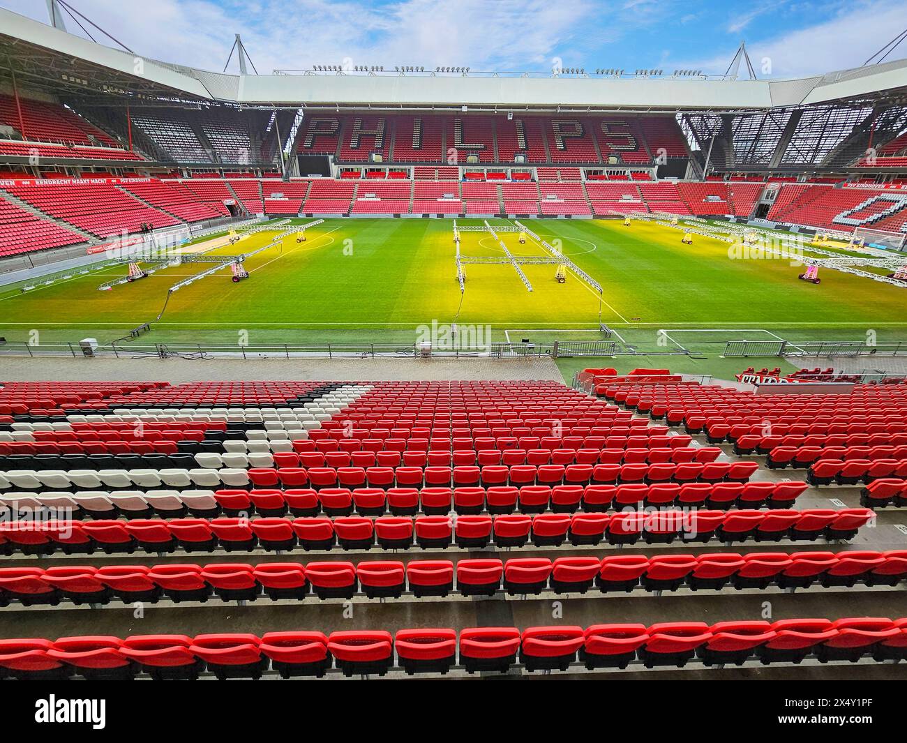 Philips stadion psv pitch view hi-res stock photography and images - Alamy
