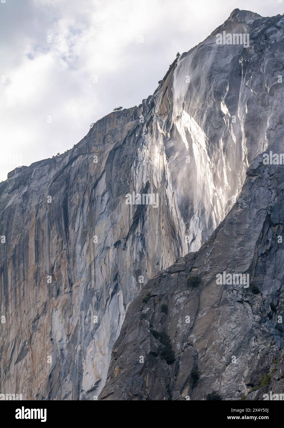 HORSETAIL FALL EL CAPITAN YOSEMITE NATIONAL PARK CALIFORNIA USA Stock ...