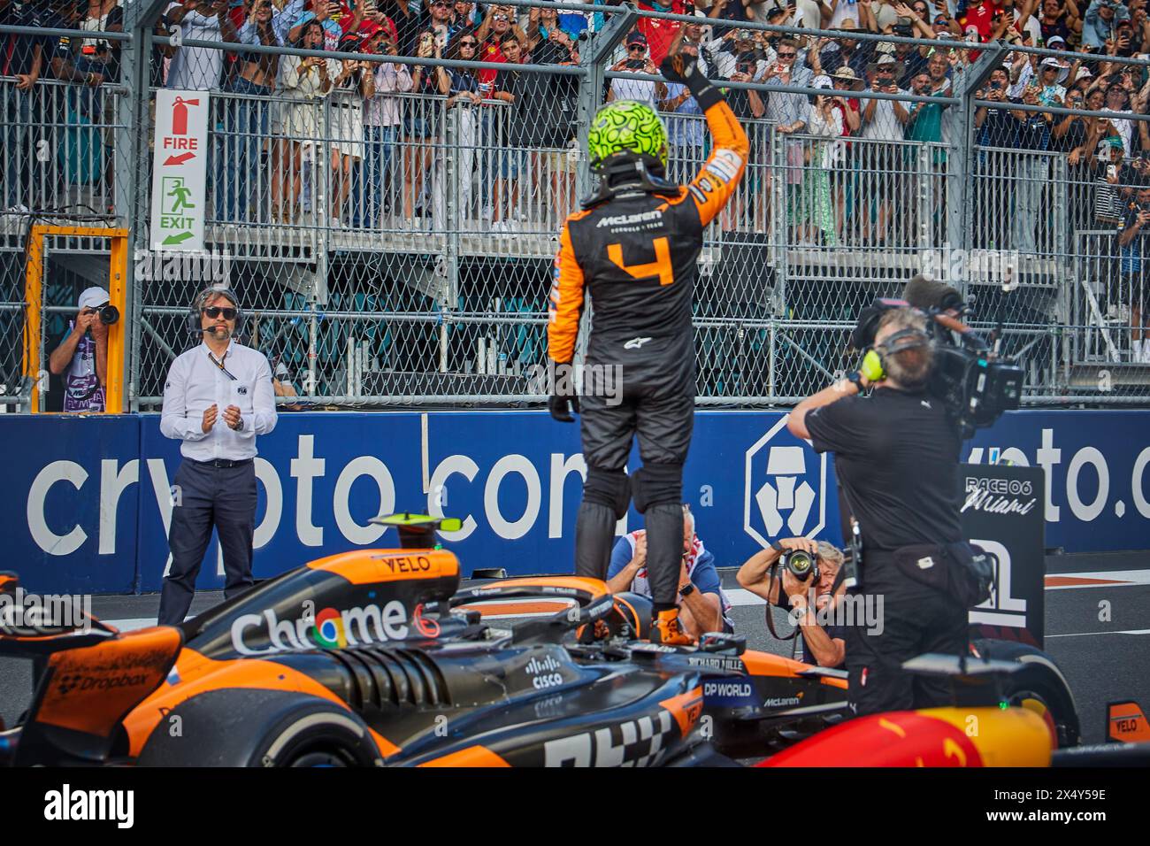 Miami Gardens, FL, USA. 5th May 2024. Race Finish. 1st place: 4 Lando Norris (GBR) McLaren; 2nd ...