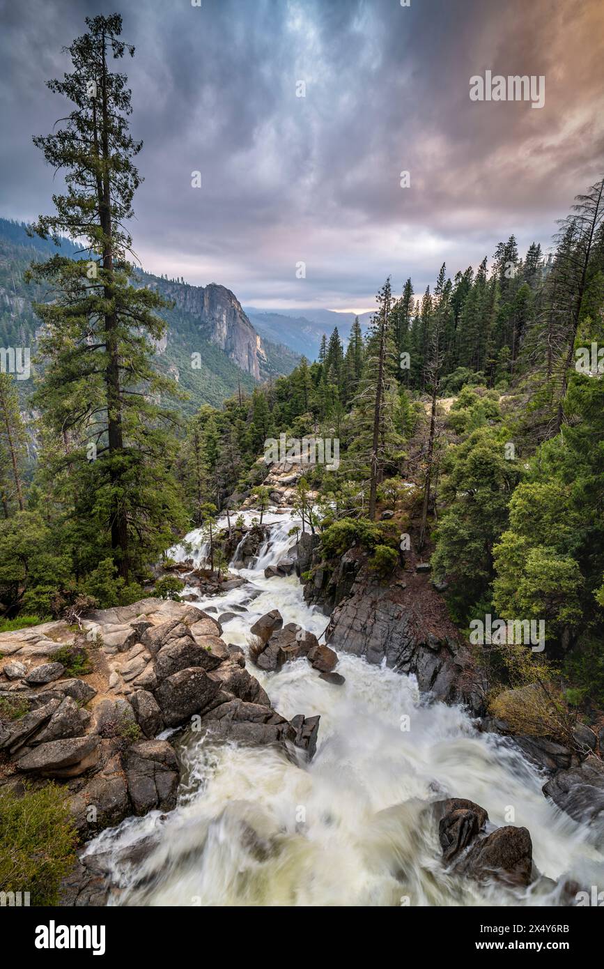 Yosemite merced town hi-res stock photography and images - Alamy