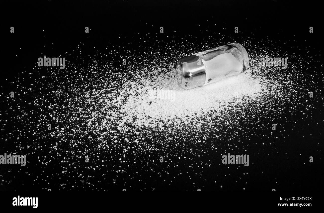 Shaker salt pile hi-res stock photography and images - Alamy