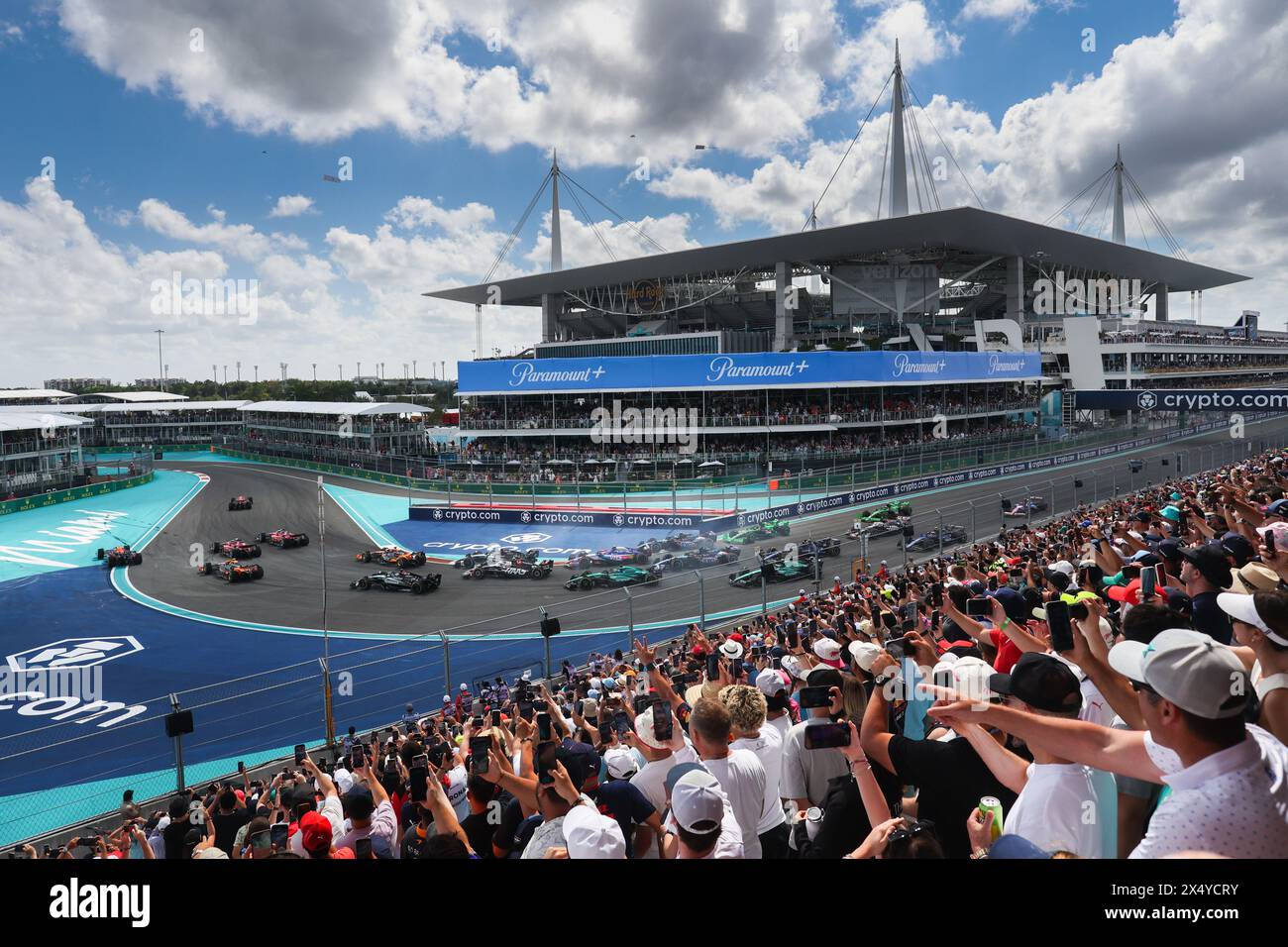 Miami grand prix 2024 start hi-res stock photography and images - Alamy