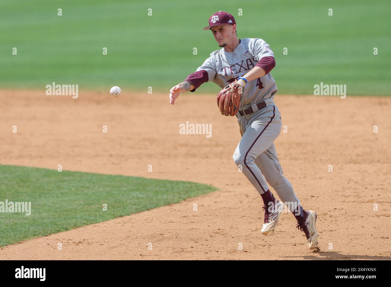 Baton Rouge, LA, USA. 5th May, 2024. Texas A&M second baseman Travis ...