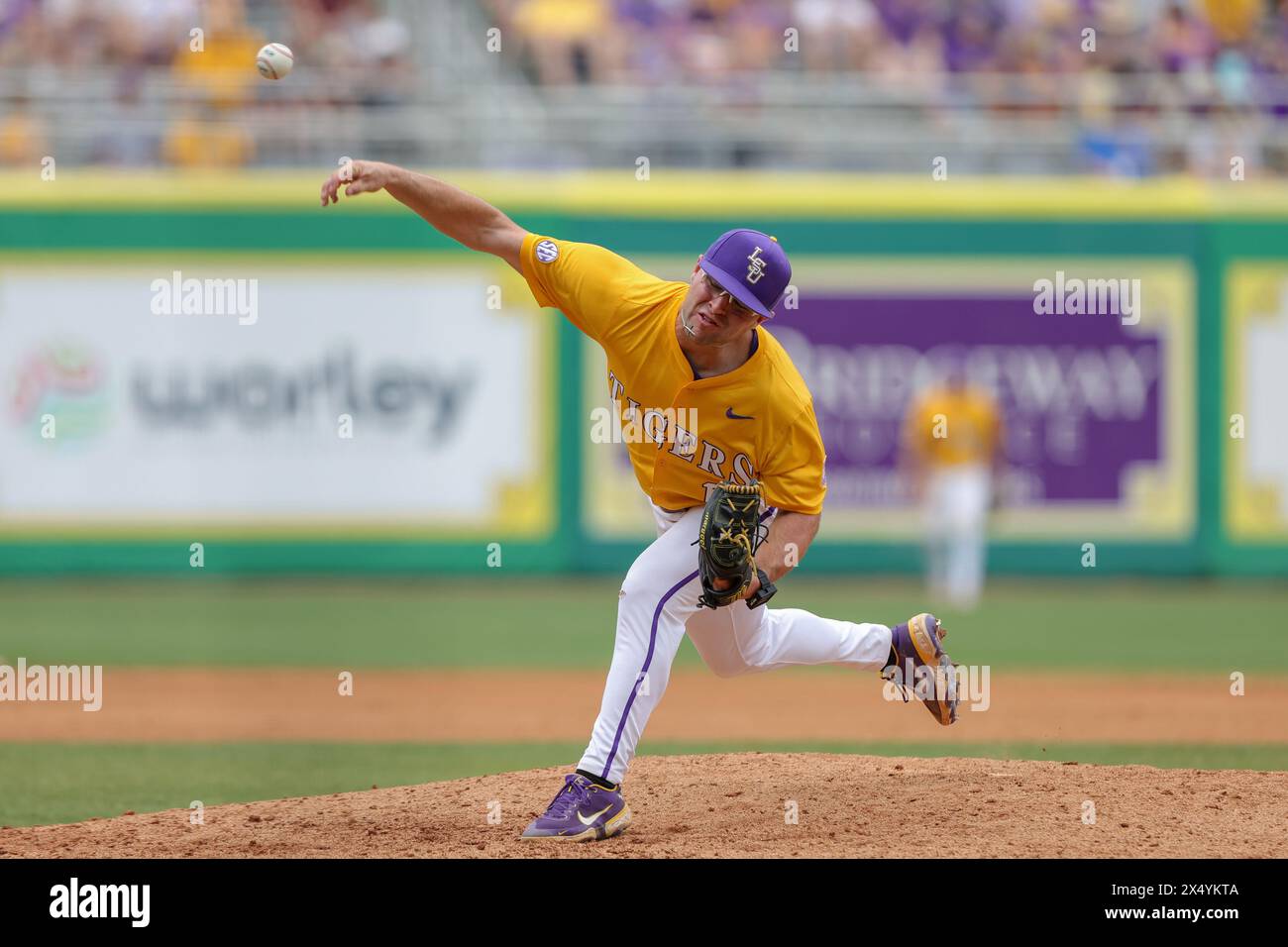 Baton Rouge, LA, USA. 5th May, 2024. LSU relief pitcher Samuel Dutton ...