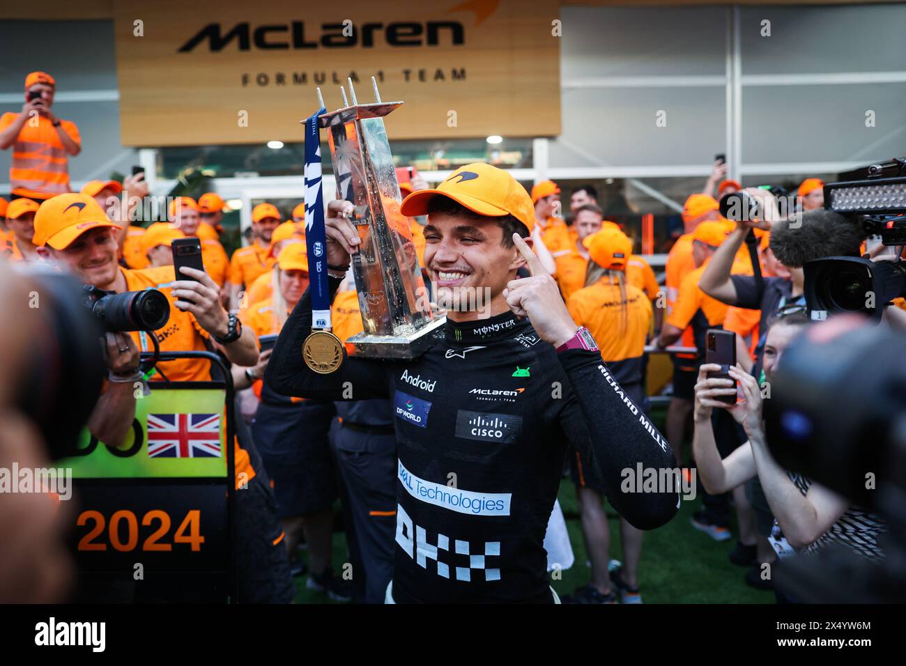 NORRIS Lando (gbr), McLaren F1 Team MCL38, portrait first win celebration during the Formula 1 ...