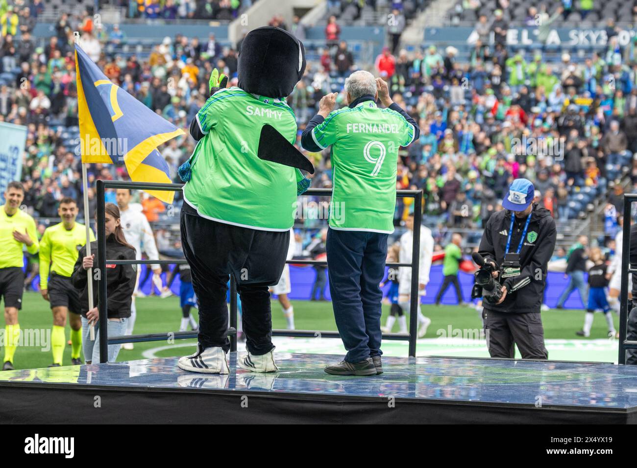 Seattle, Washington, USA. 5th May, 2024. Former inaugural Sounders FC ...