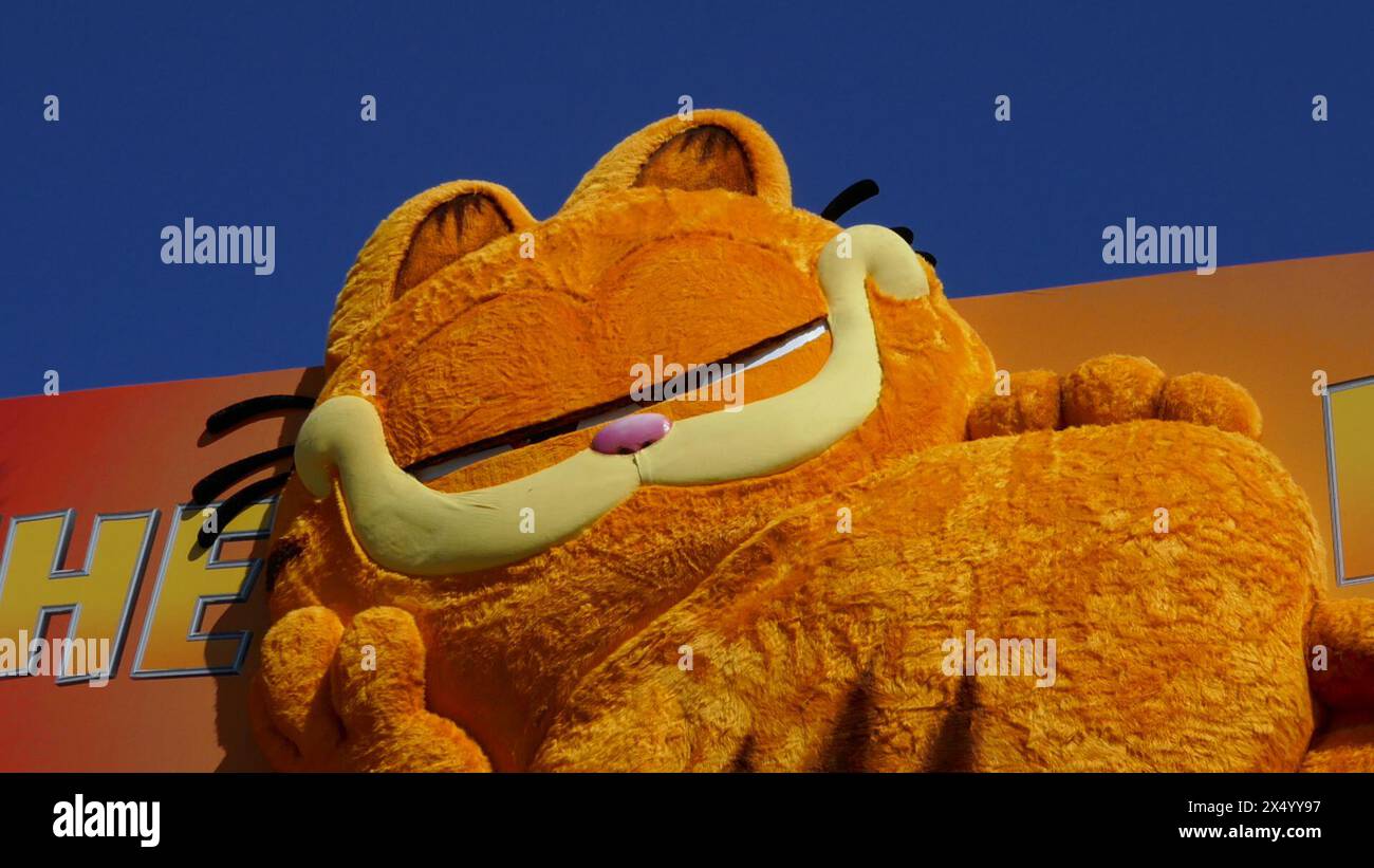Los Angeles, California, USA 5th May 2024 The Garfield Movie Billboard ...
