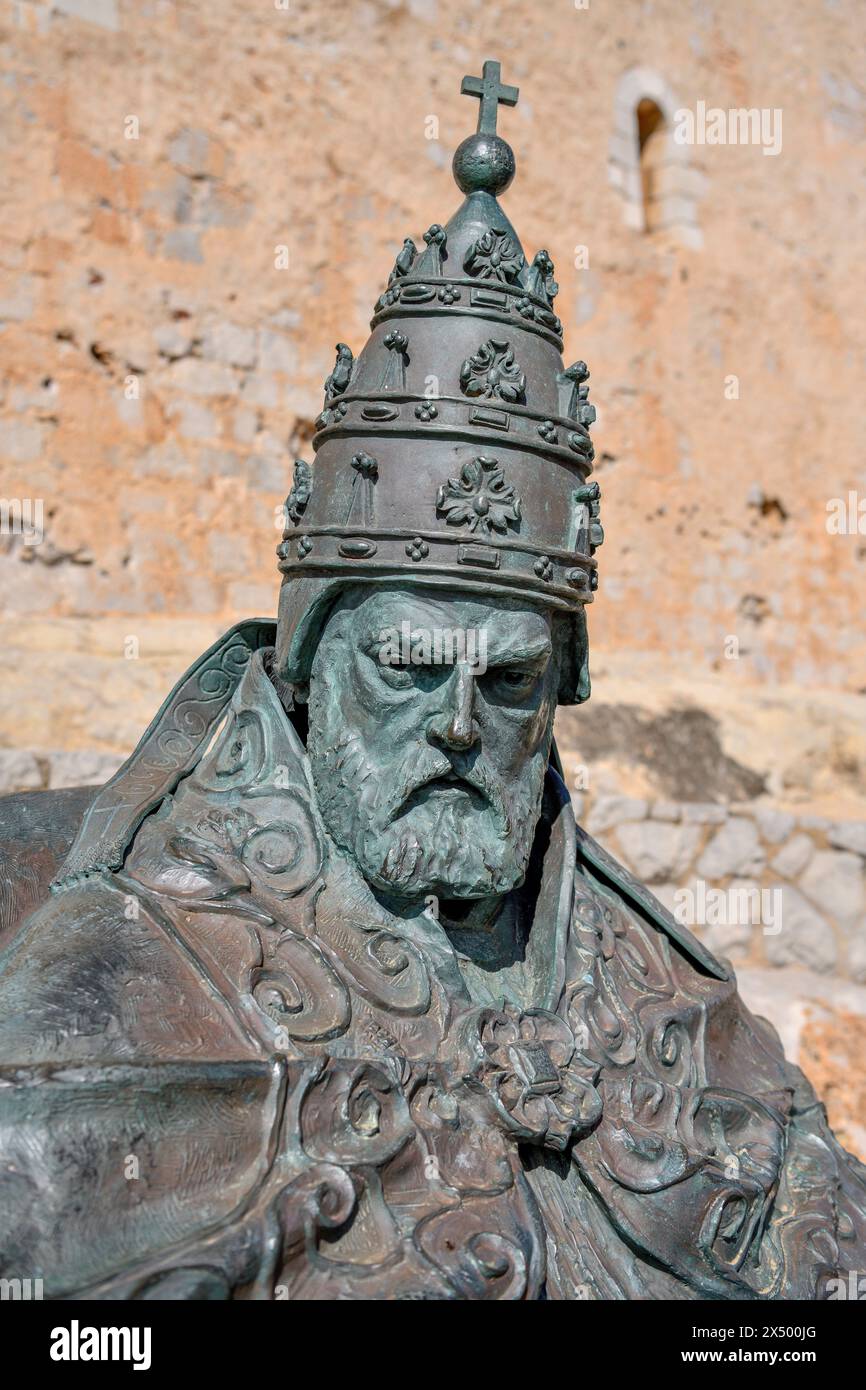 Monument de peniscola hi-res stock photography and images - Alamy