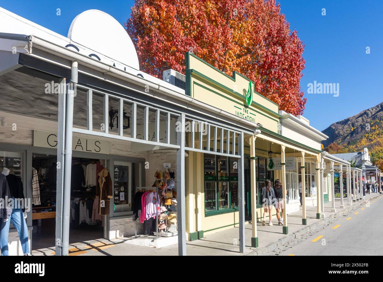 Period shop frontages in autumn, Buckingham Street, Arrowtown, Otago ...