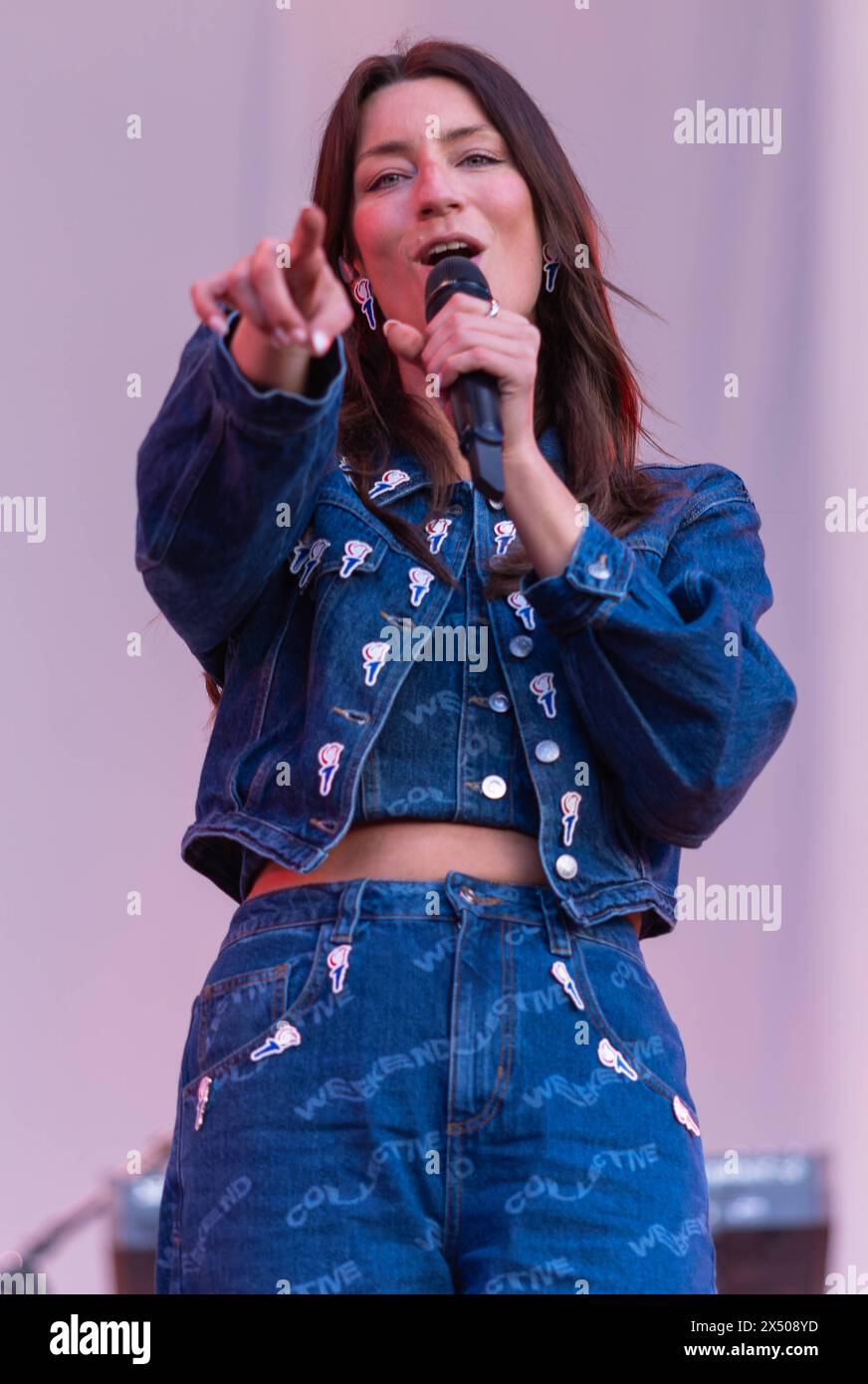 Bevrijdingsfestival Overijssel ZWOLLE, NETHERLANDS - MAY 5: Ronde ...