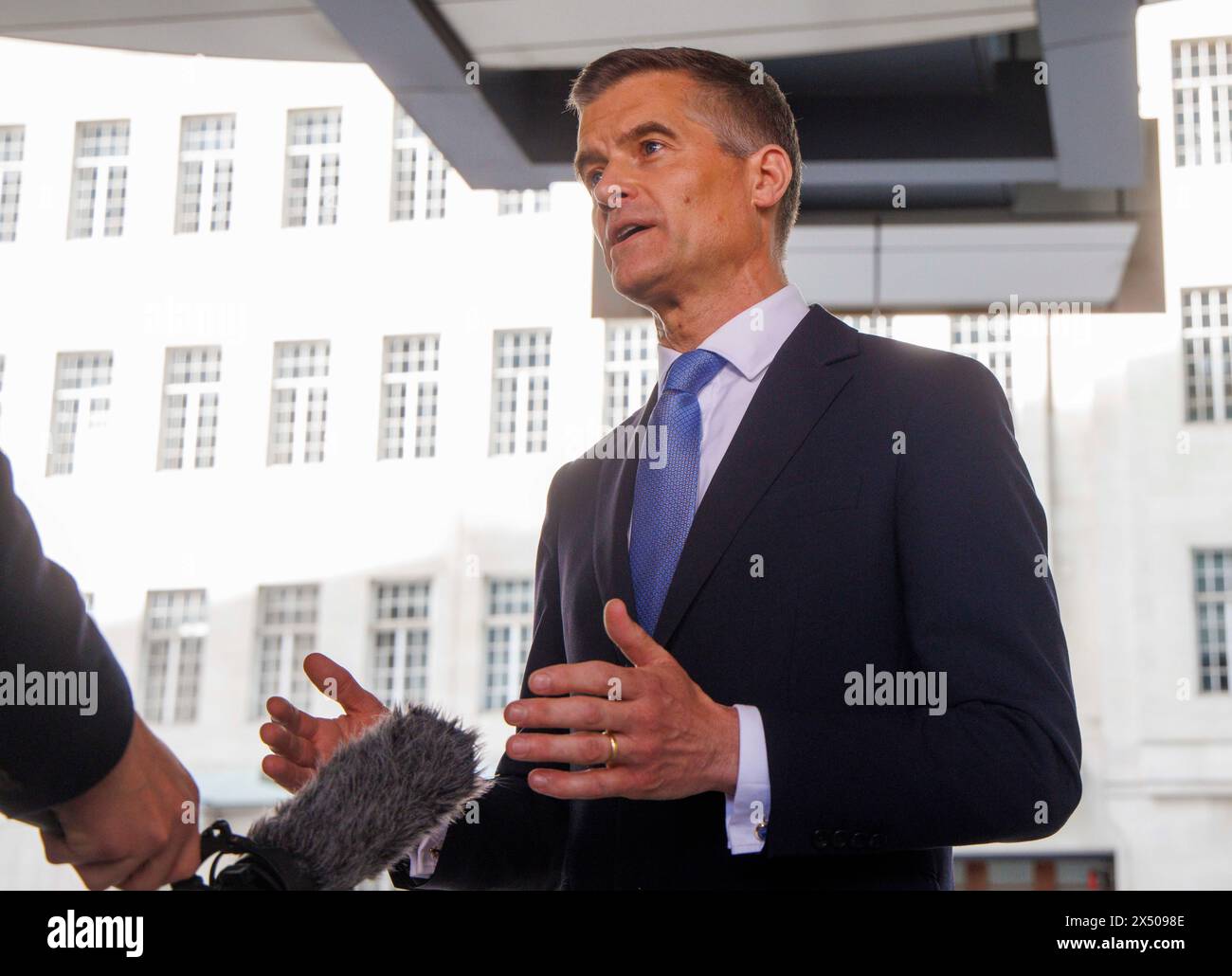 London, UK 5 May 2024 Mark Harper, Secretary of State for Transport, at ...