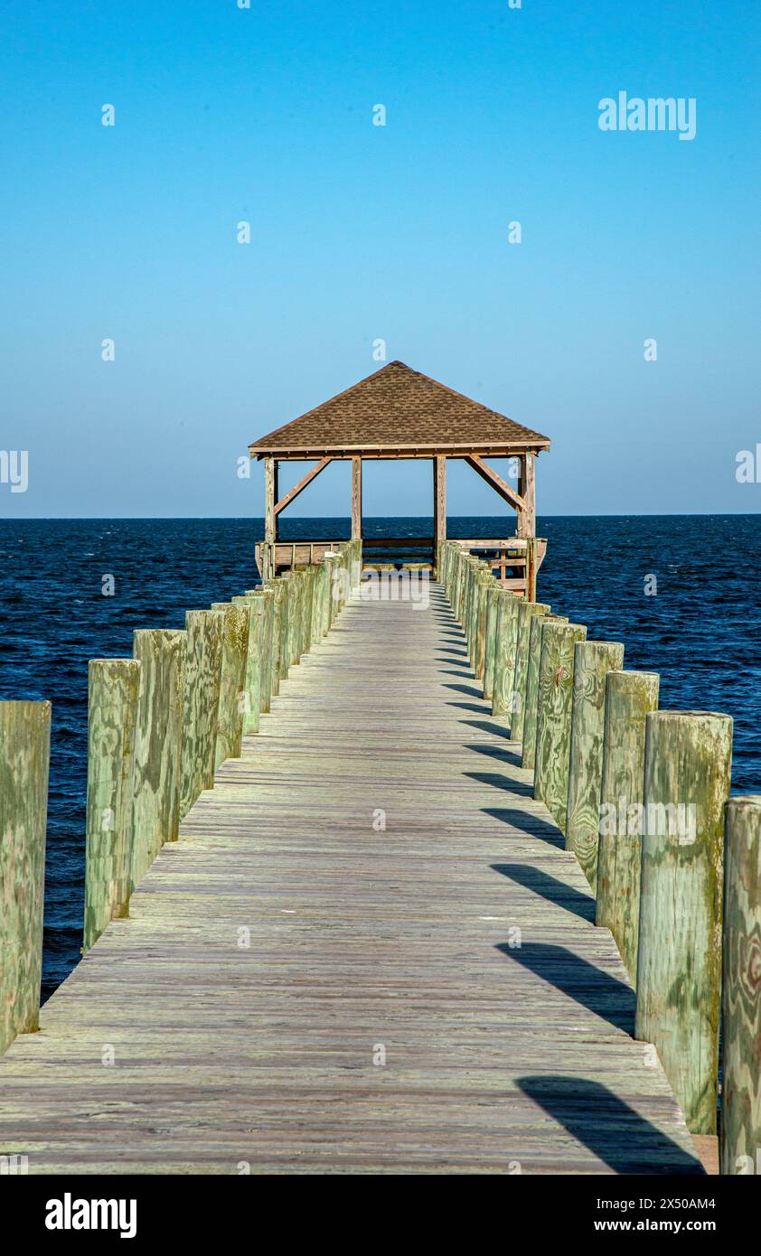 Pier at Cape Hatteras National Seashore, Outer Banks, Buxton, North ...