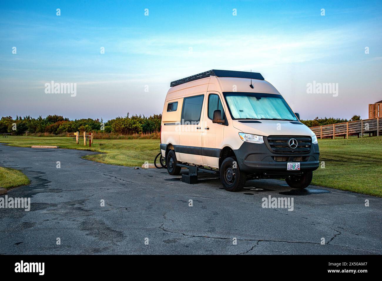 Mercedas benz camper van hi-res stock photography and images - Alamy