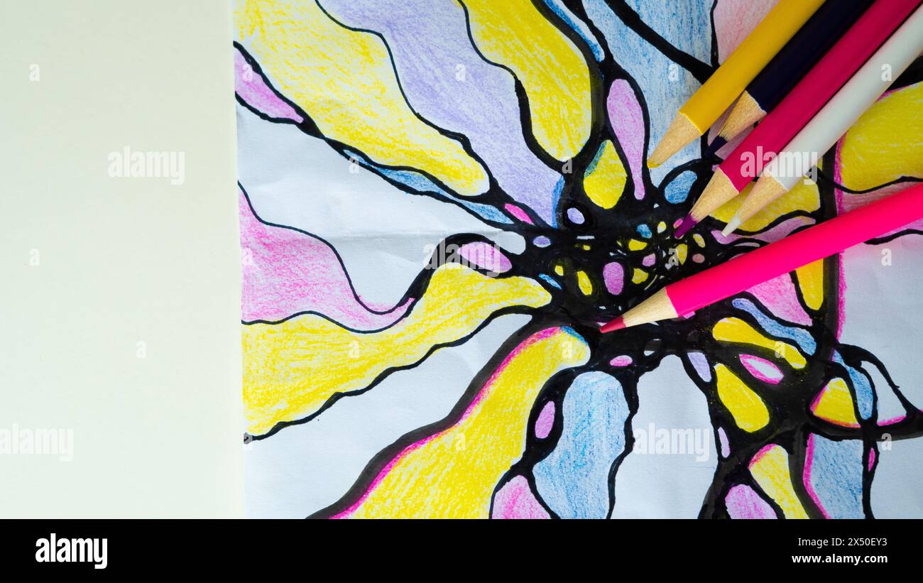Neurographic art therapy draws intricate patterns, enhancing ...