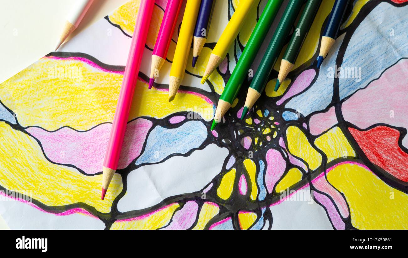 Neurographic art therapy draws intricate patterns, enhancing ...