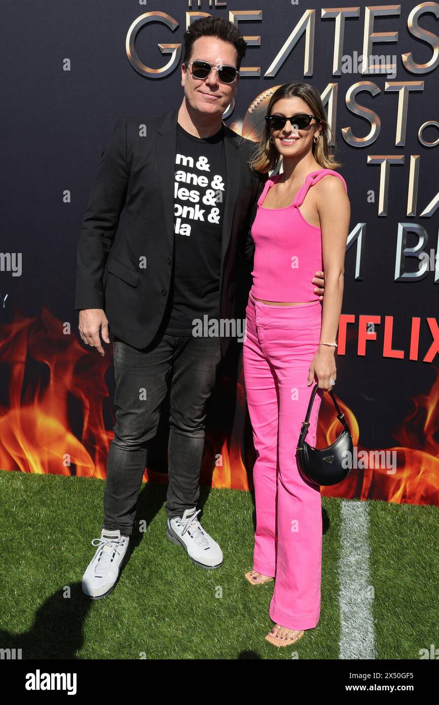 INGELWOOD - May 5: Dane Cook, Kelsi Taylor at the Netflix Is A Joke ...