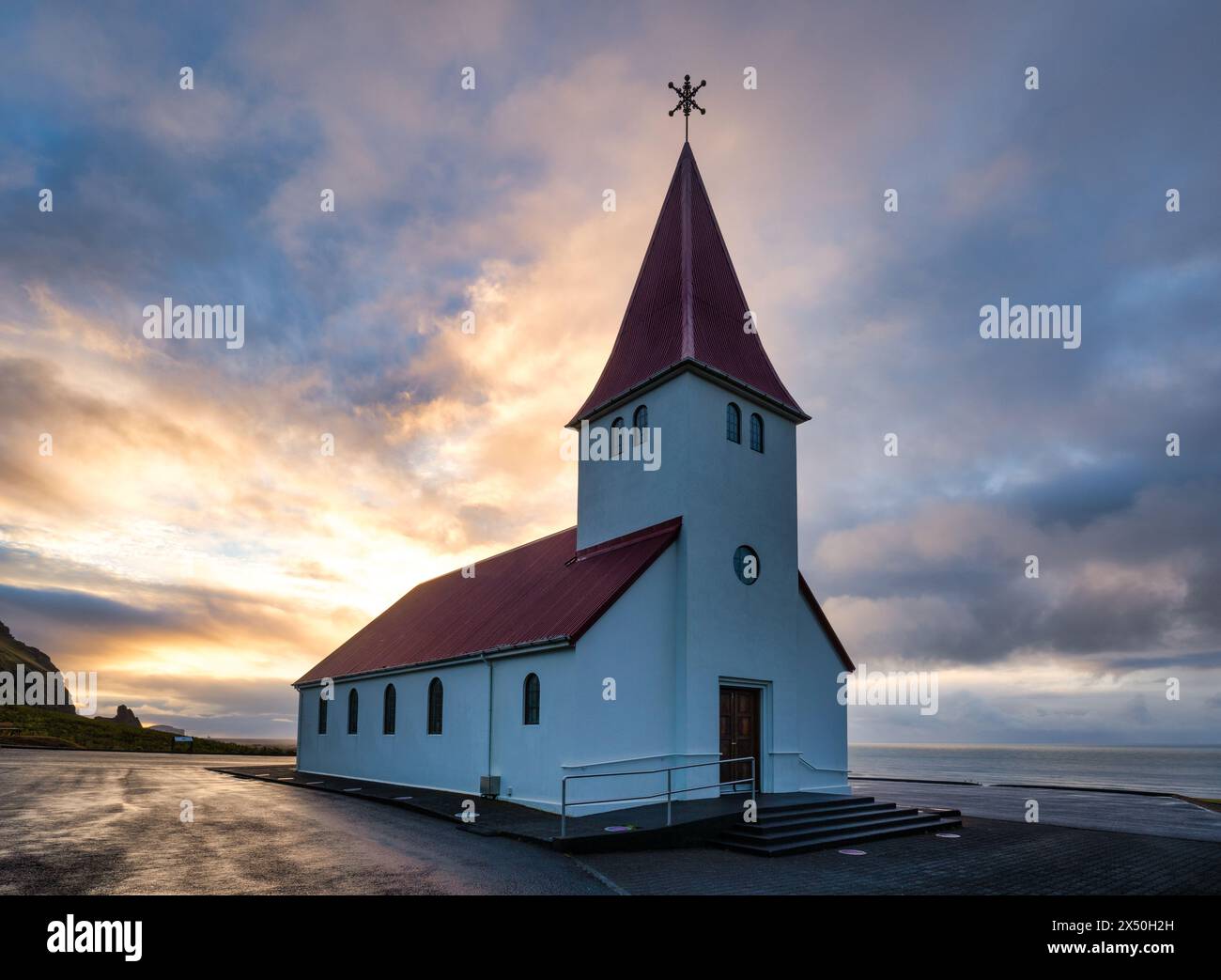 Reynirs church hi-res stock photography and images - Alamy