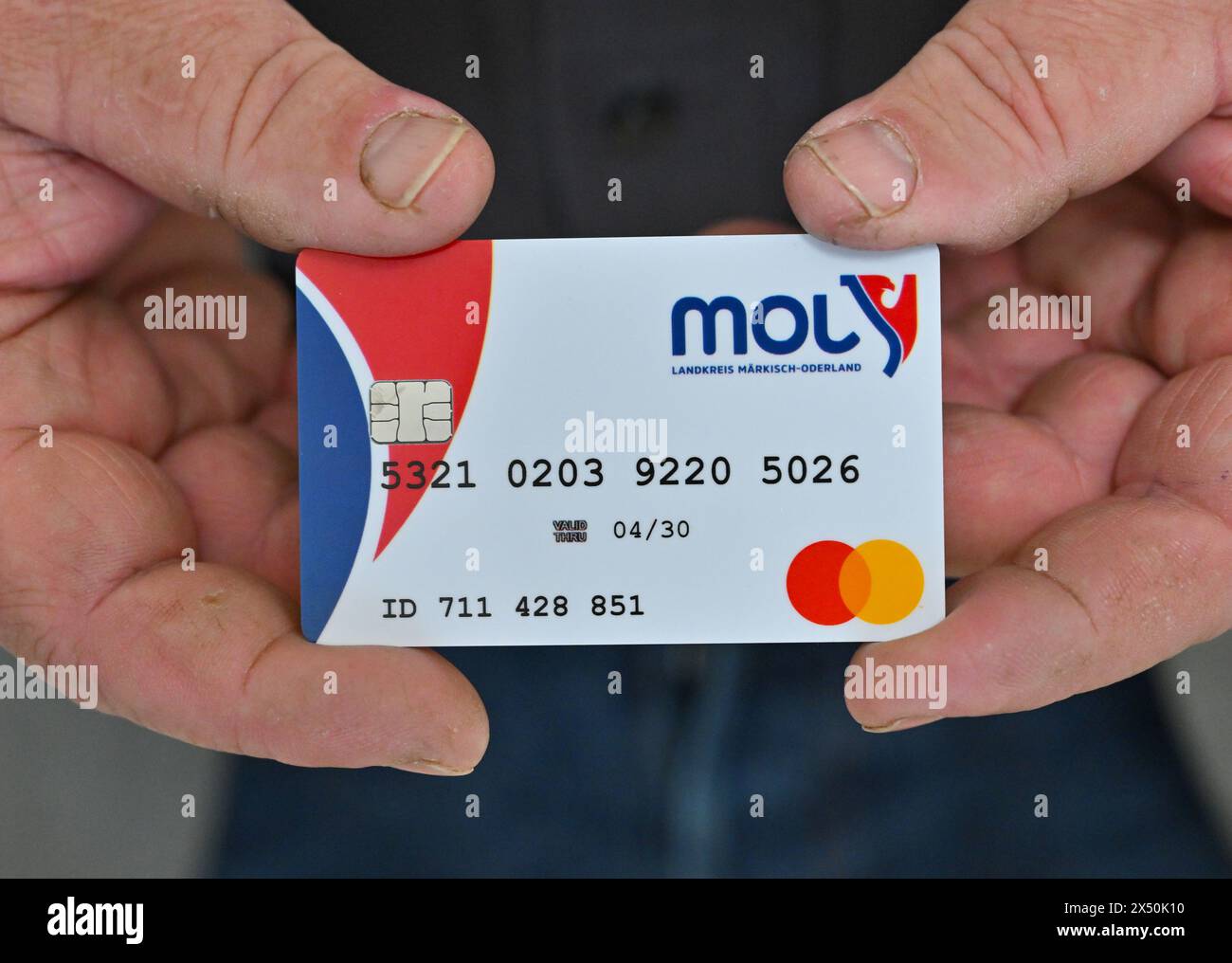 Seelow, Germany. 06th May, 2024. A payment card for asylum seekers is ...