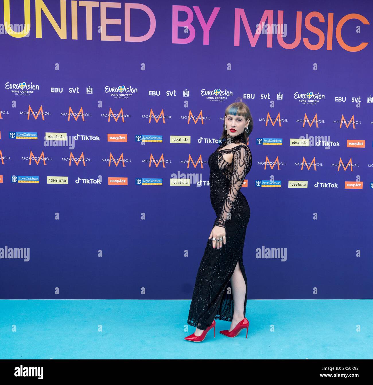 Eurovision turquoise carpet hi-res stock photography and images - Alamy